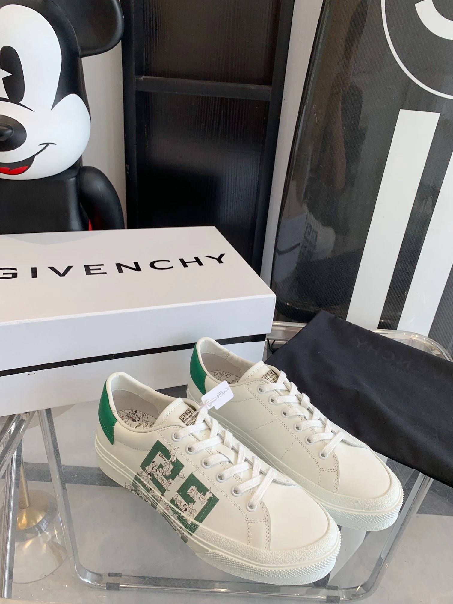High fidelity Givenchy Shoes