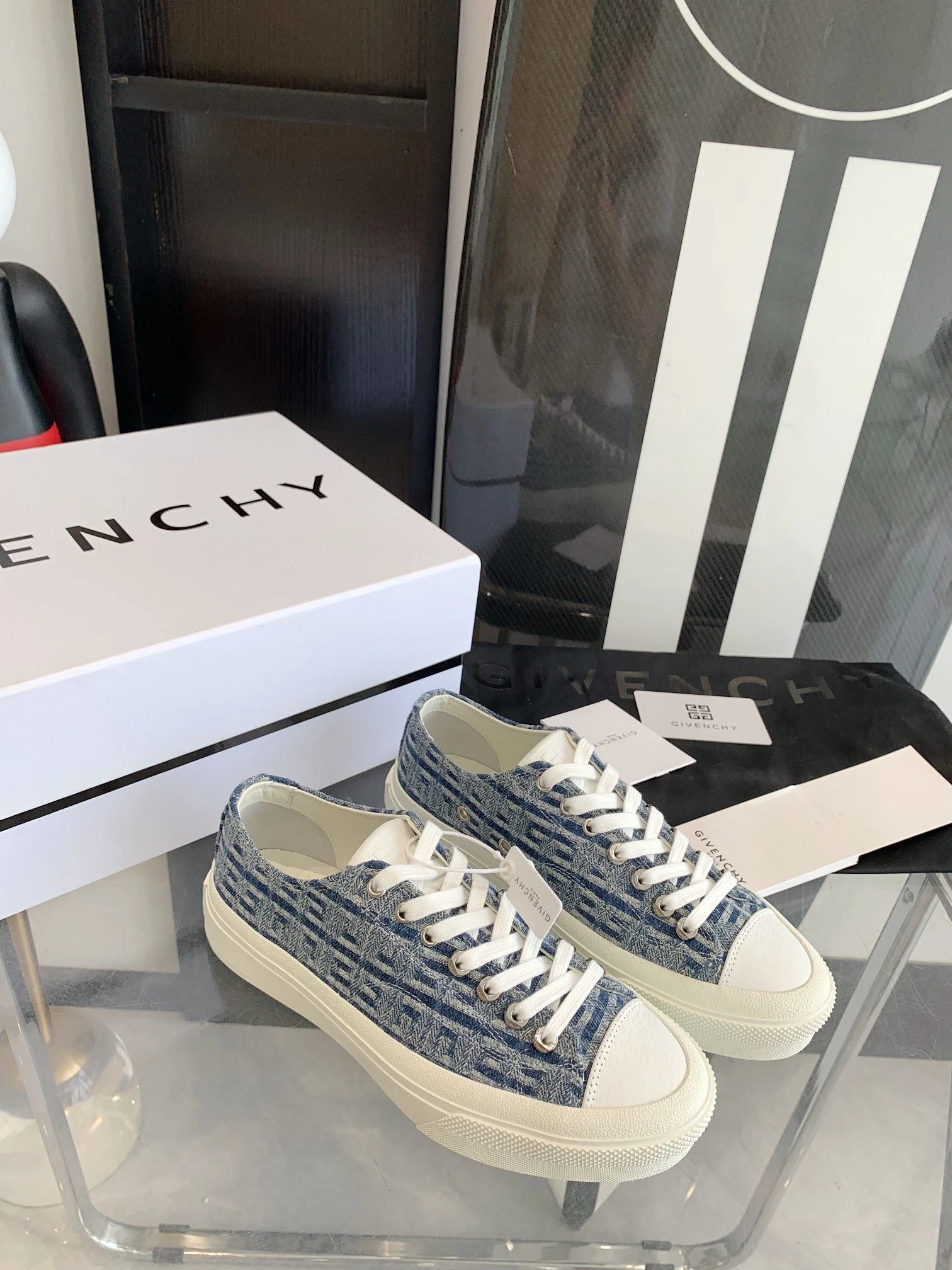 Inexpensive Givenchy Shoes