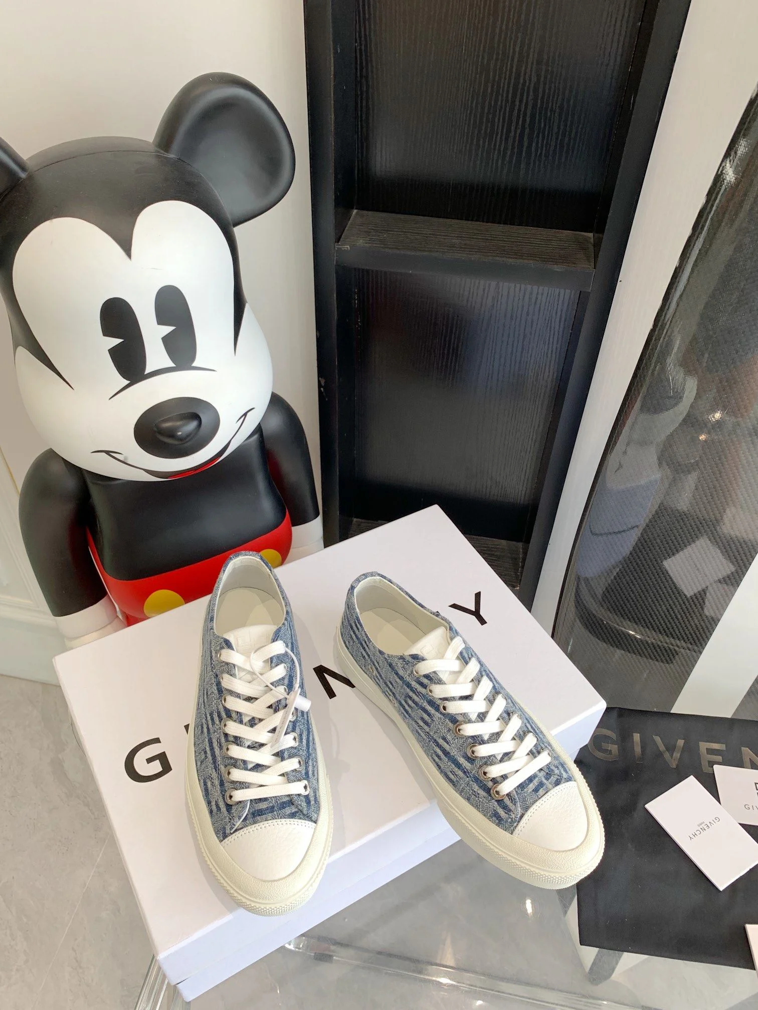 Inexpensive Givenchy Shoes