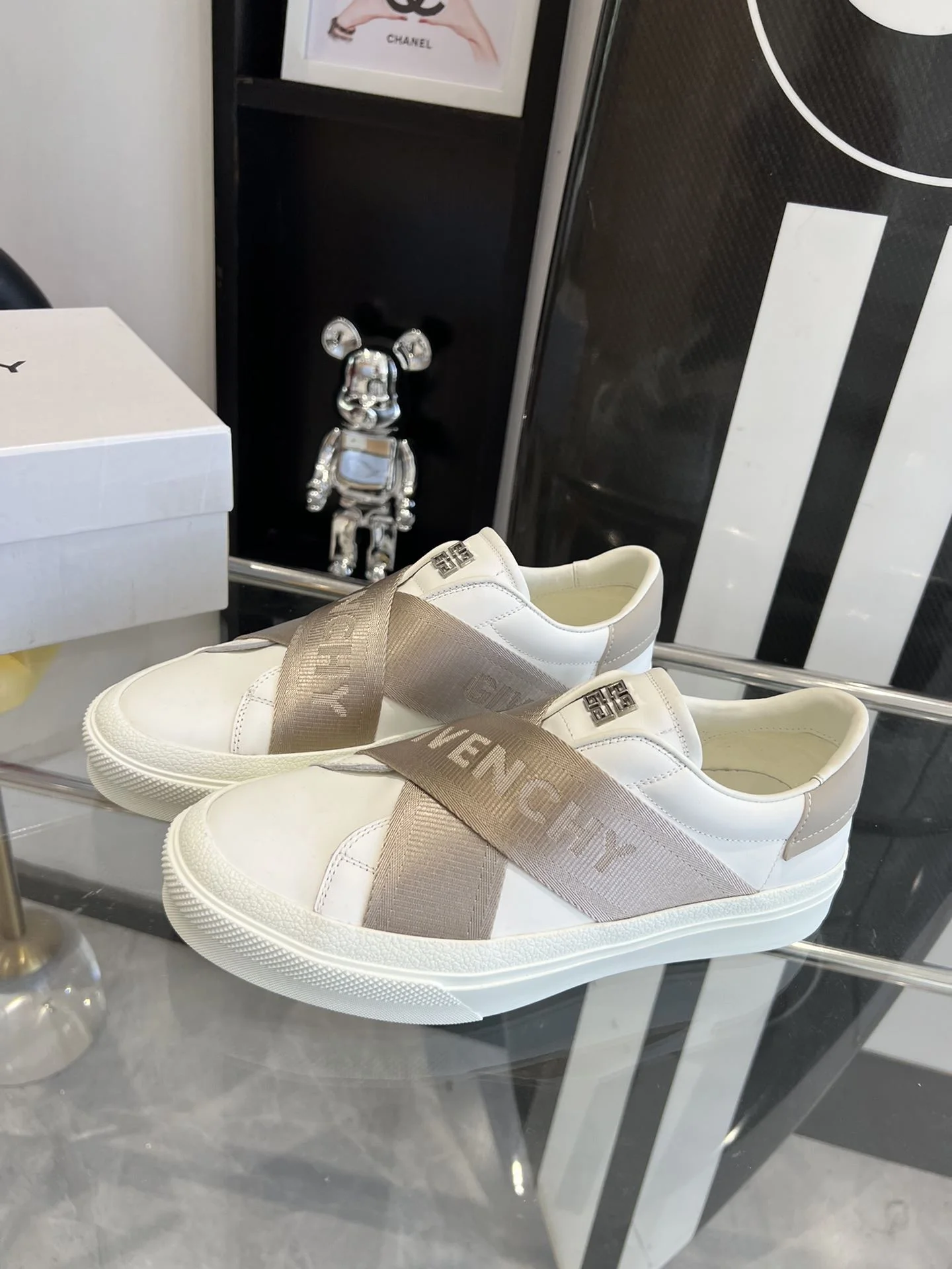 Inexpensive Givenchy Shoes
