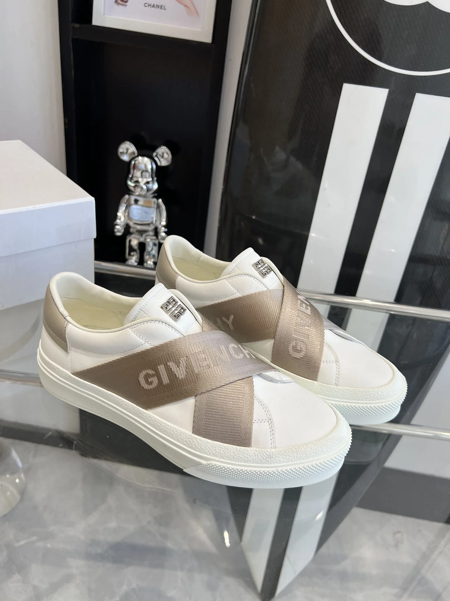 Inexpensive Givenchy Shoes