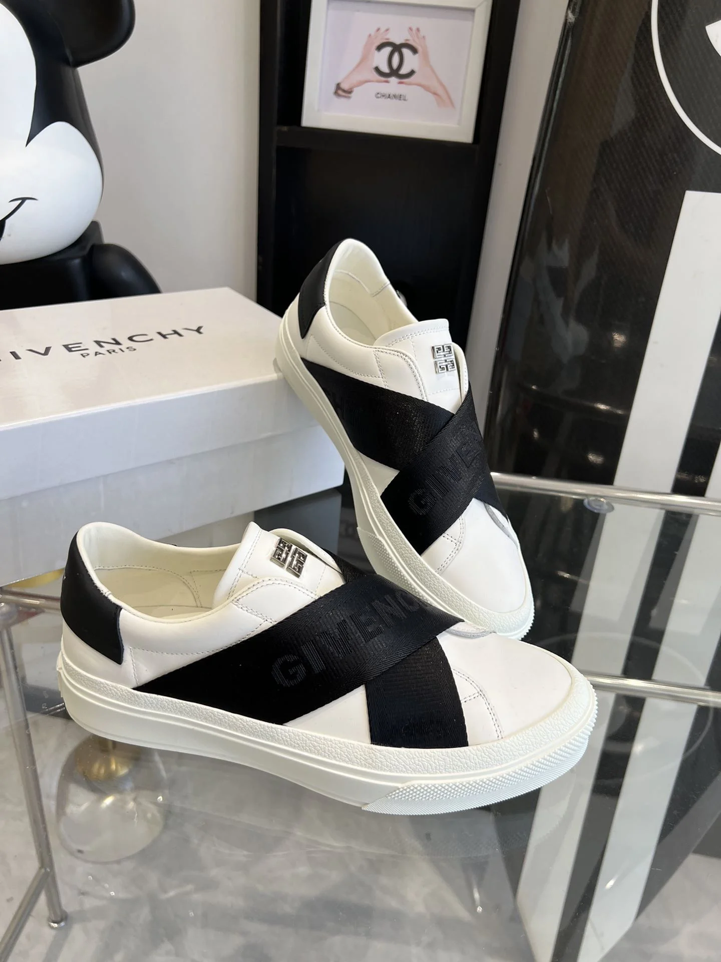 Brand-original Givenchy Shoes