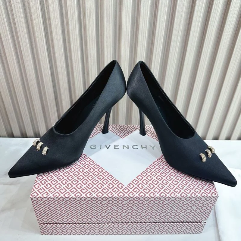Top mirror Givenchy Shoes