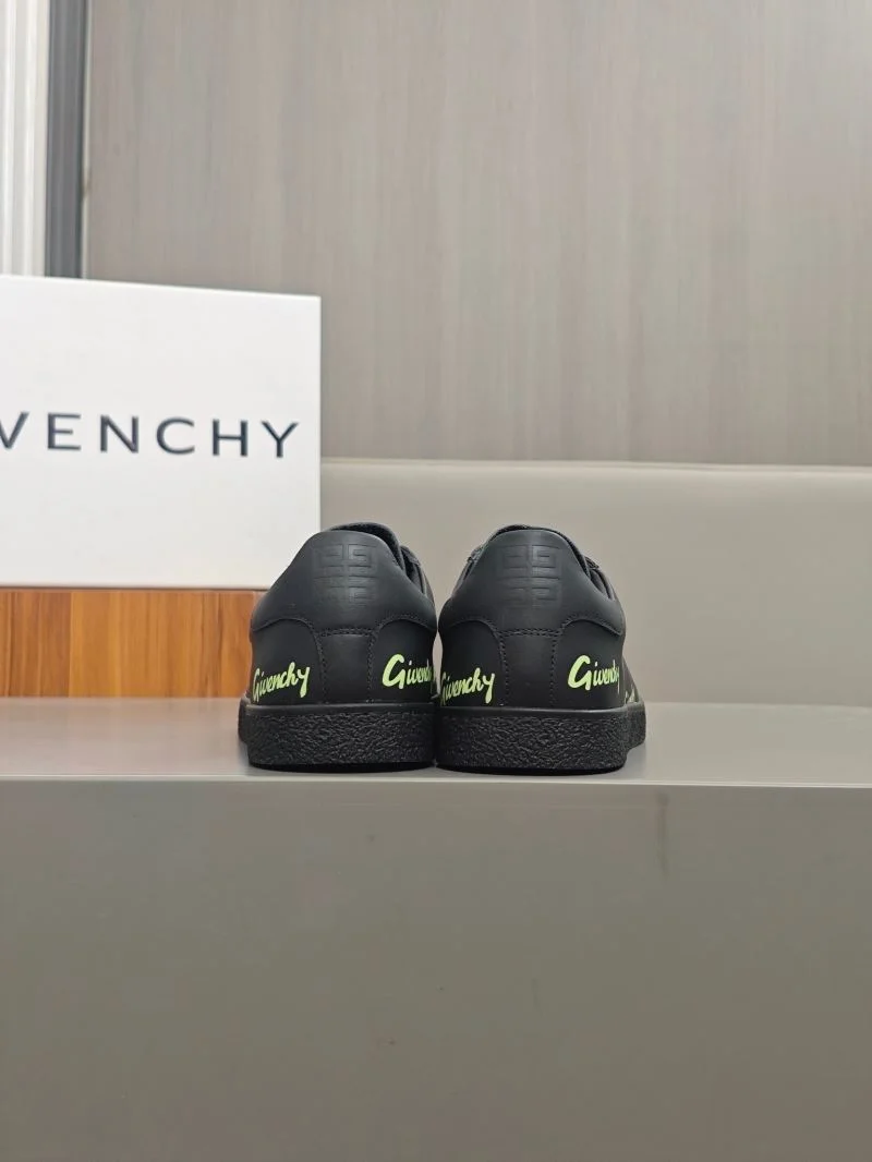 High accuracy Givenchy Shoes