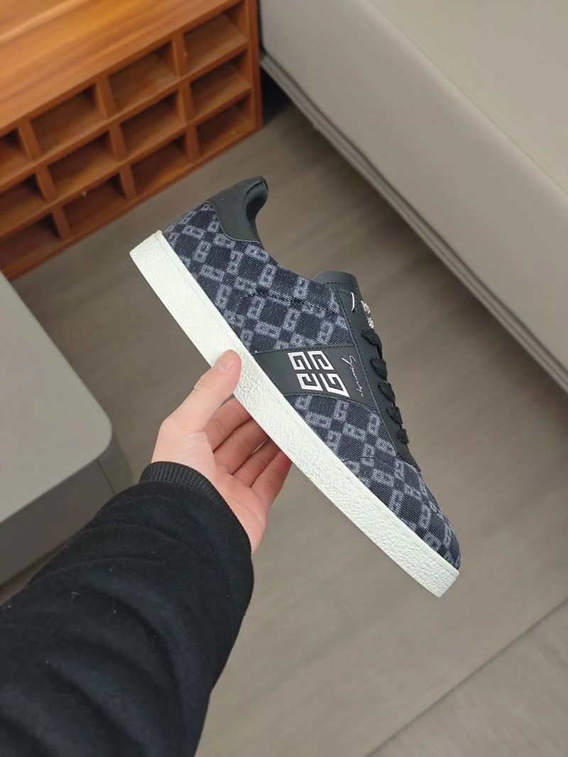 Perfect replica Givenchy Shoes