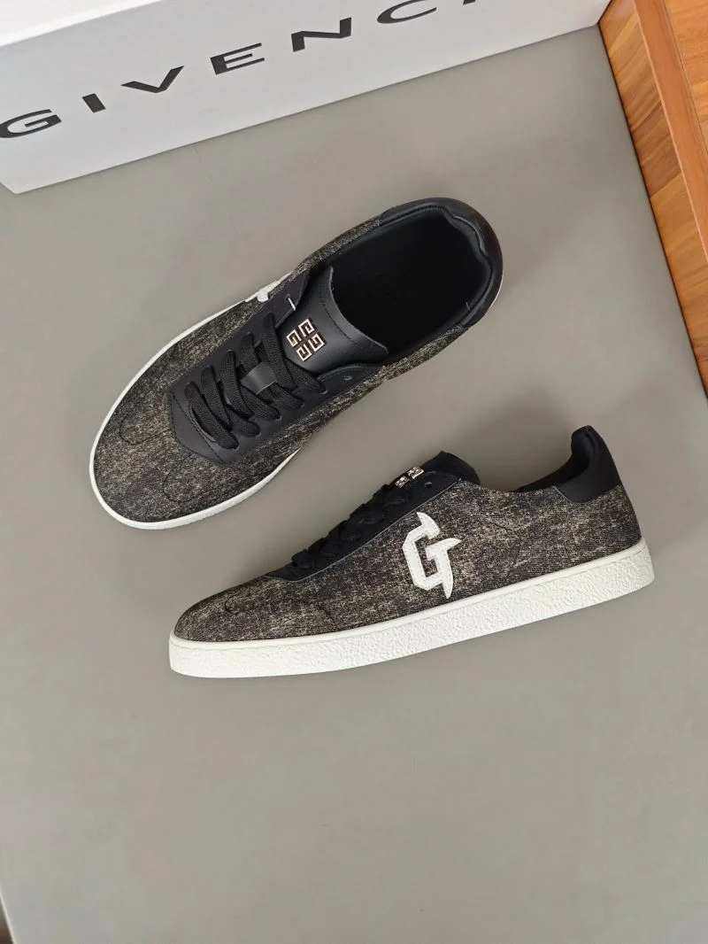 Brand-original Givenchy Shoes