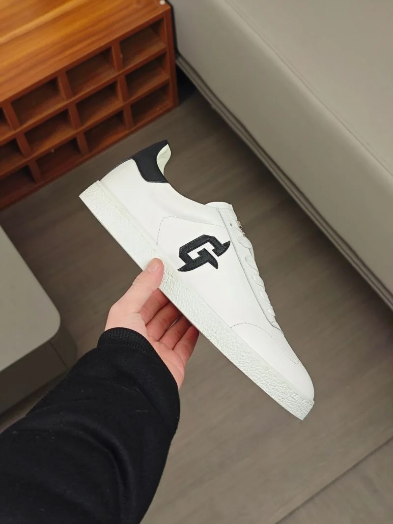 Exact replica Givenchy Shoes