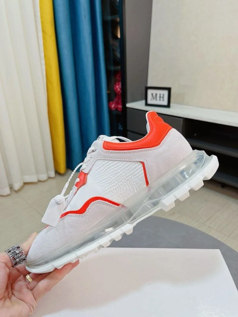 Accurate model Givenchy Shoes