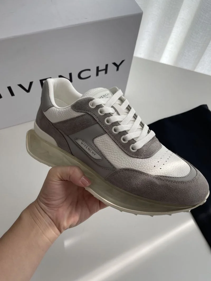 High accuracy Givenchy Shoes