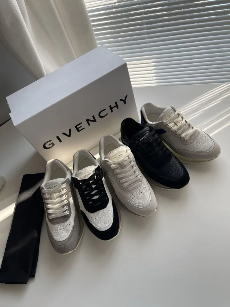 High accuracy Givenchy Shoes