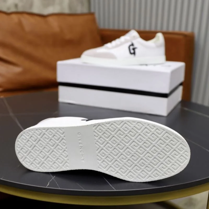 High accuracy Givenchy Shoes