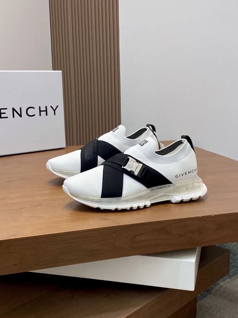 Top mirror Givenchy Shoes