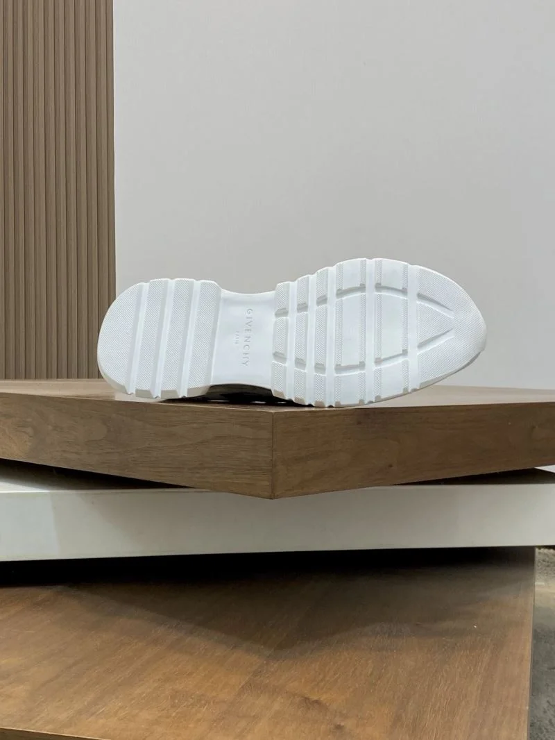 Top mirror Givenchy Shoes