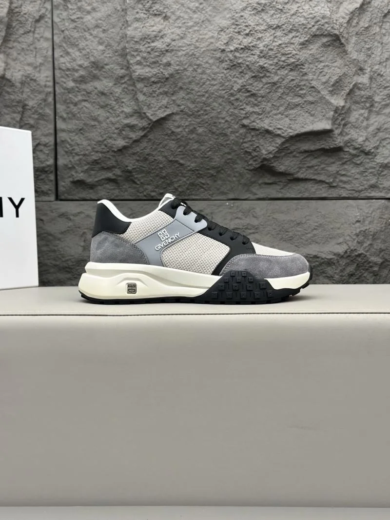 High accuracy Givenchy Shoes
