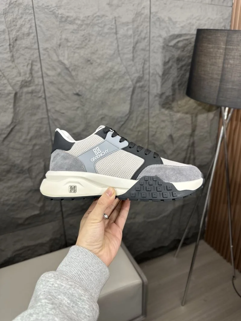 High accuracy Givenchy Shoes