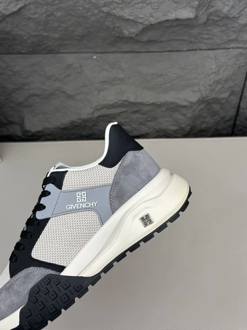 High accuracy Givenchy Shoes