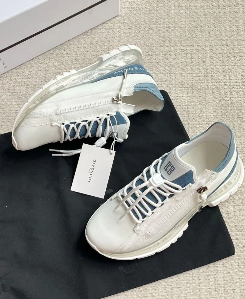 Top mirror Givenchy Shoes