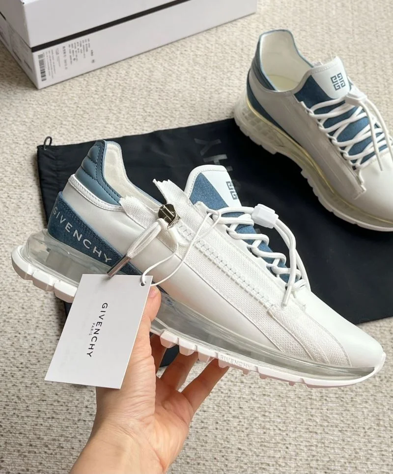 Top mirror Givenchy Shoes