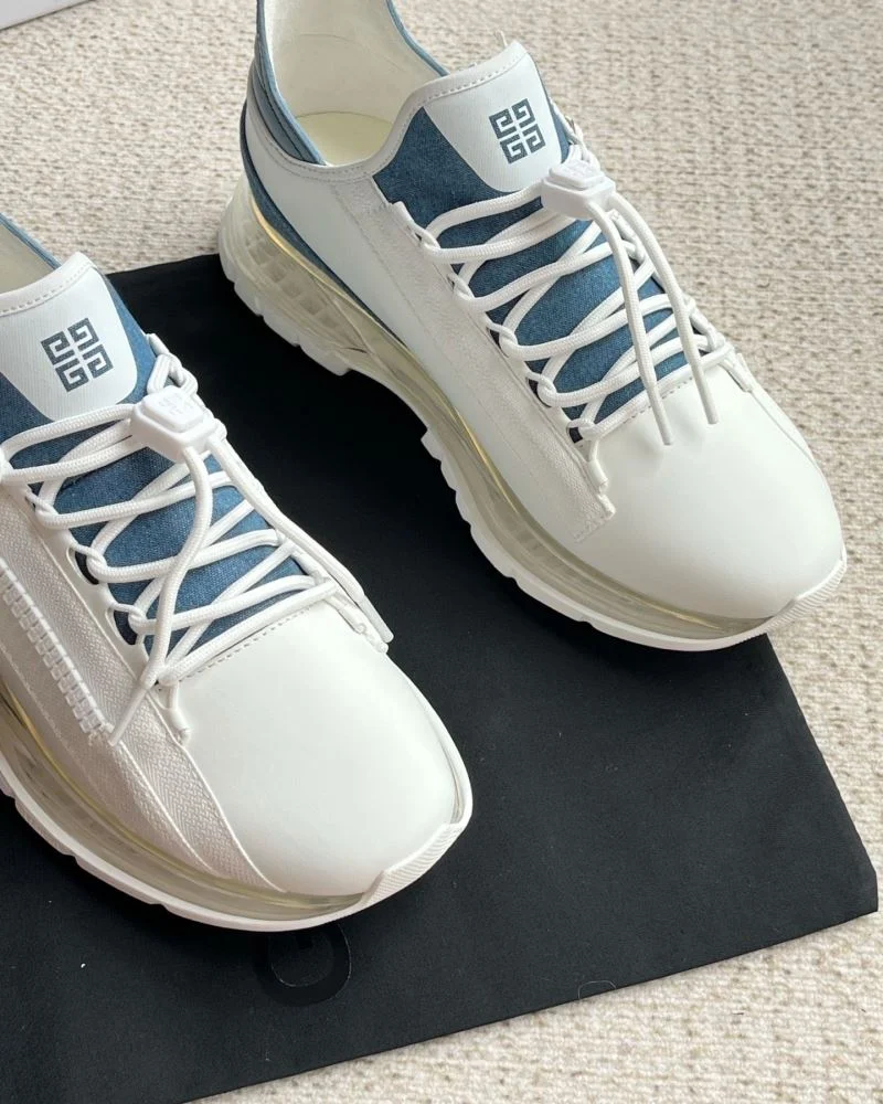 Top mirror Givenchy Shoes