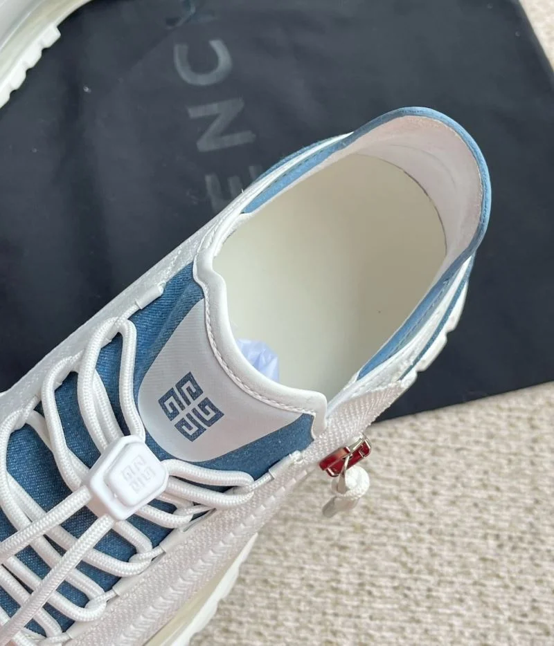 Top mirror Givenchy Shoes