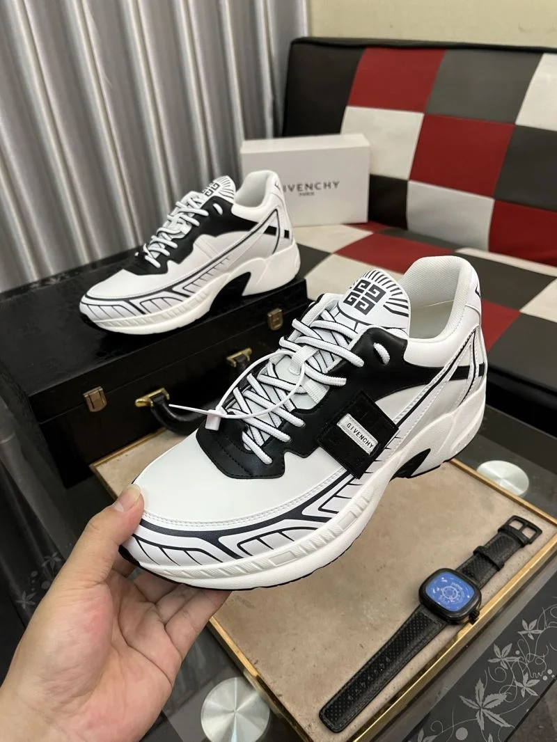 Factory-made Givenchy Shoes