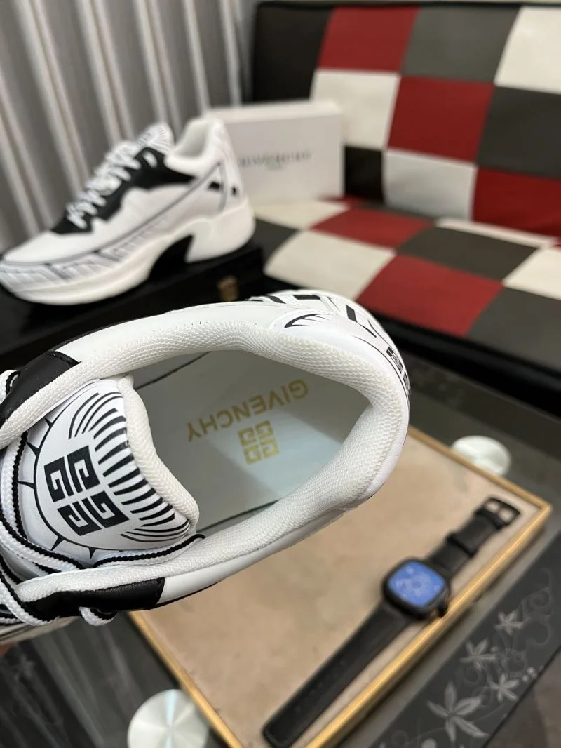 Factory-made Givenchy Shoes