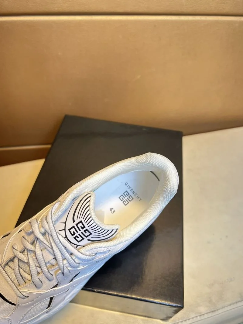 Bargain Givenchy Shoes