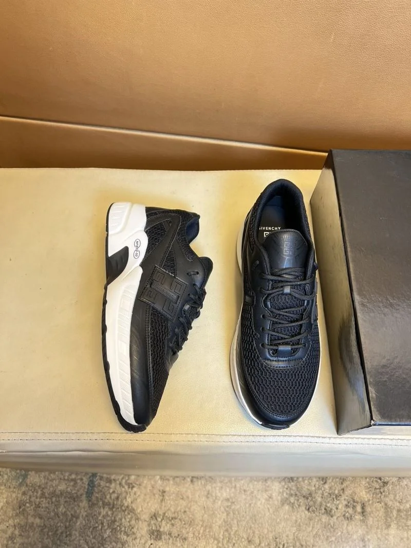 Bargain Givenchy Shoes
