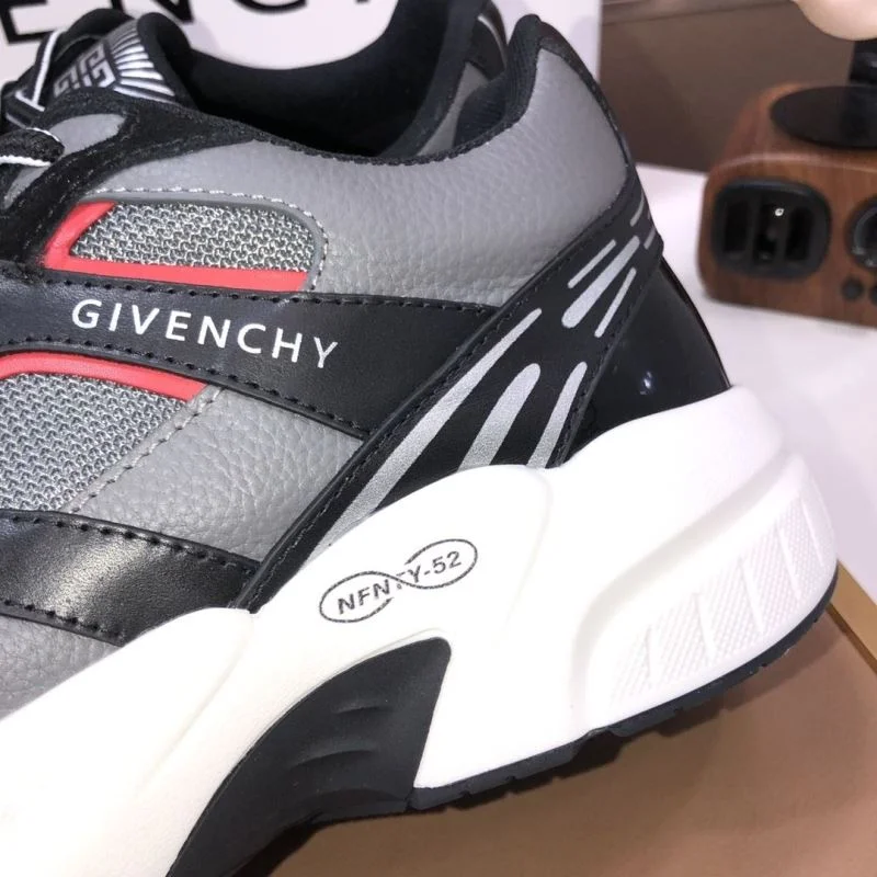 Factory-made Givenchy Shoes