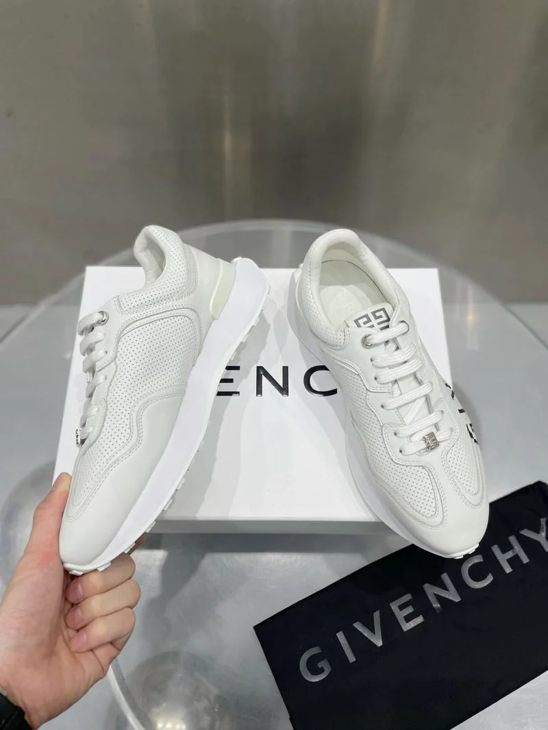 Bargain Givenchy Shoes