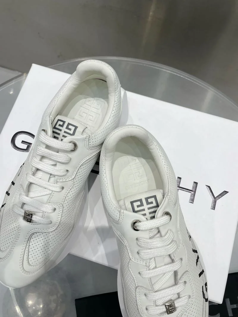Bargain Givenchy Shoes