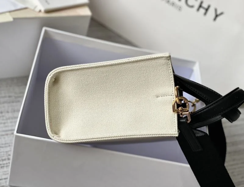 Low-cost Givenchy Shopping Bags