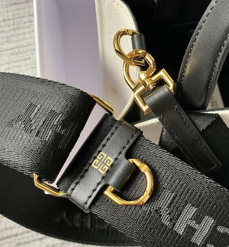 Low-cost Givenchy Shopping Bags