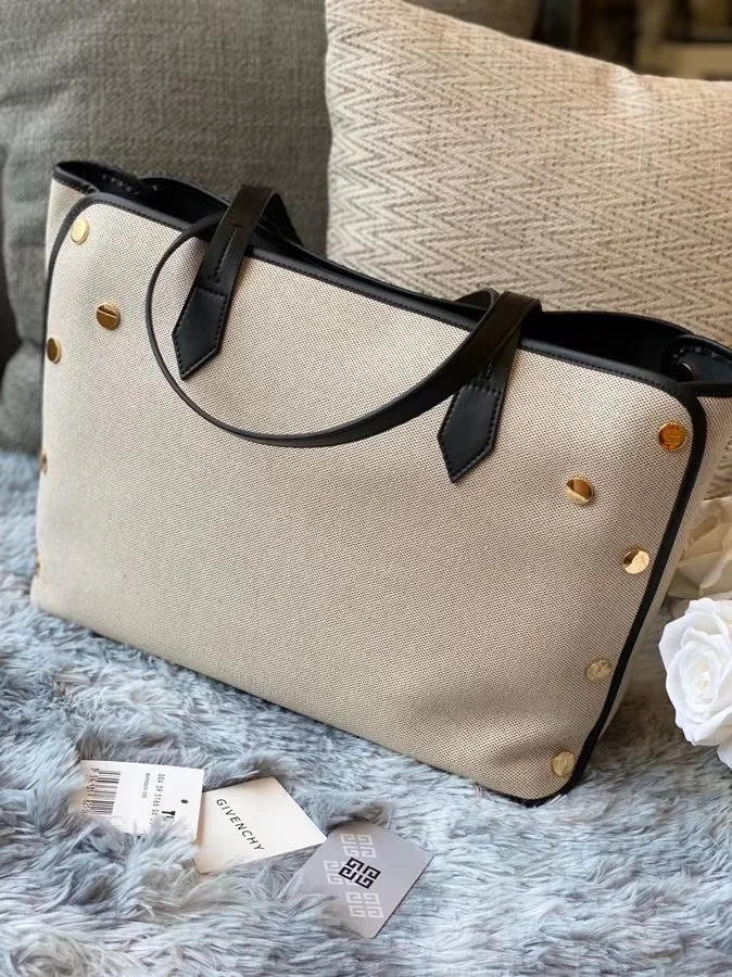 Economical Givenchy Shopping Bags