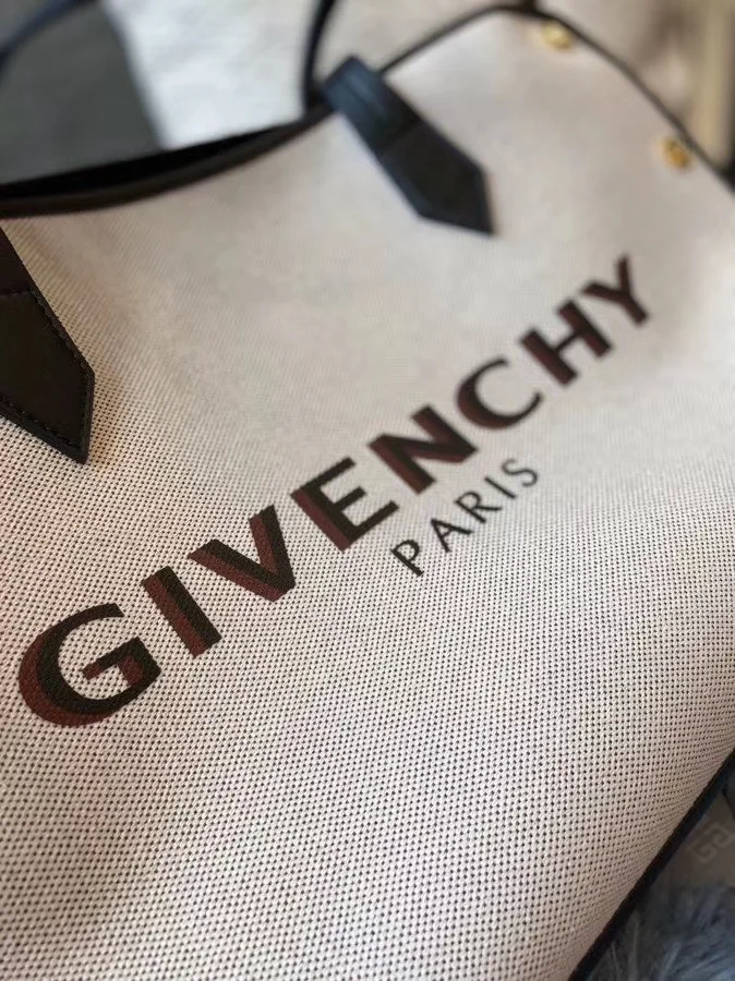 Economical Givenchy Shopping Bags