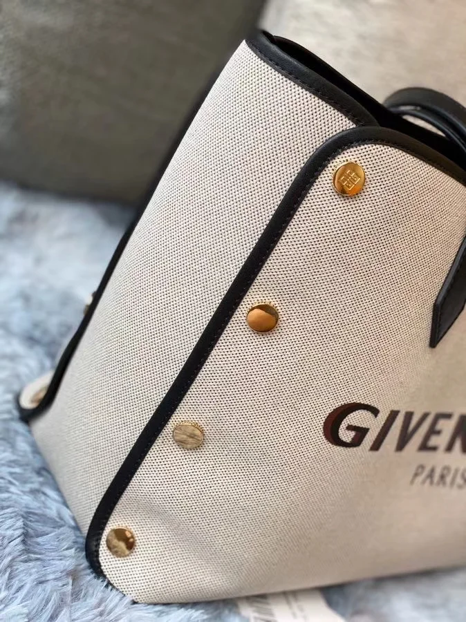 Economical Givenchy Shopping Bags
