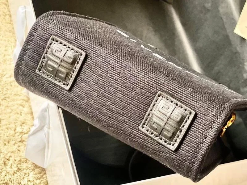 Low-cost Givenchy Shopping Bags