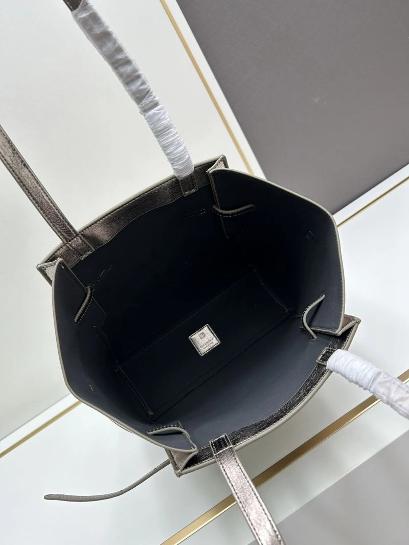 Reasonably priced Givenchy Shopping Bags
