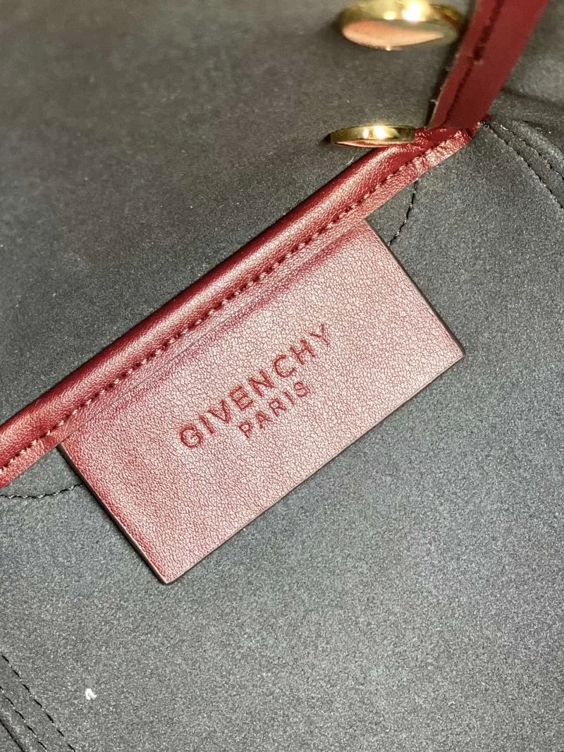 Reasonably priced Givenchy Shopping Bags