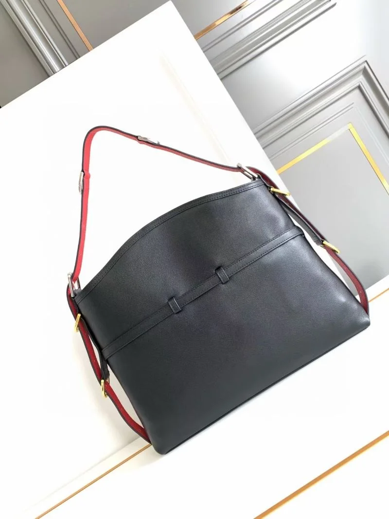 Accurate model Givenchy Shopping Bags