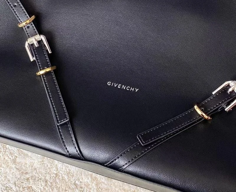 Economical Givenchy Shopping Bags
