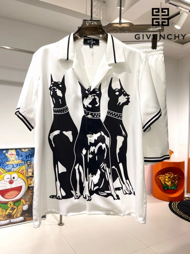 Givenchy Short Suits