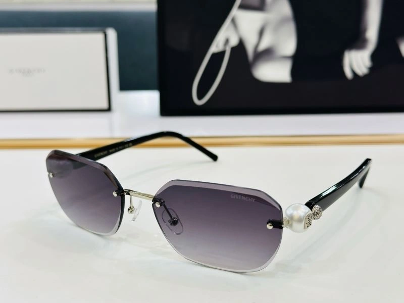 Discounted Givenchy Sunglasses