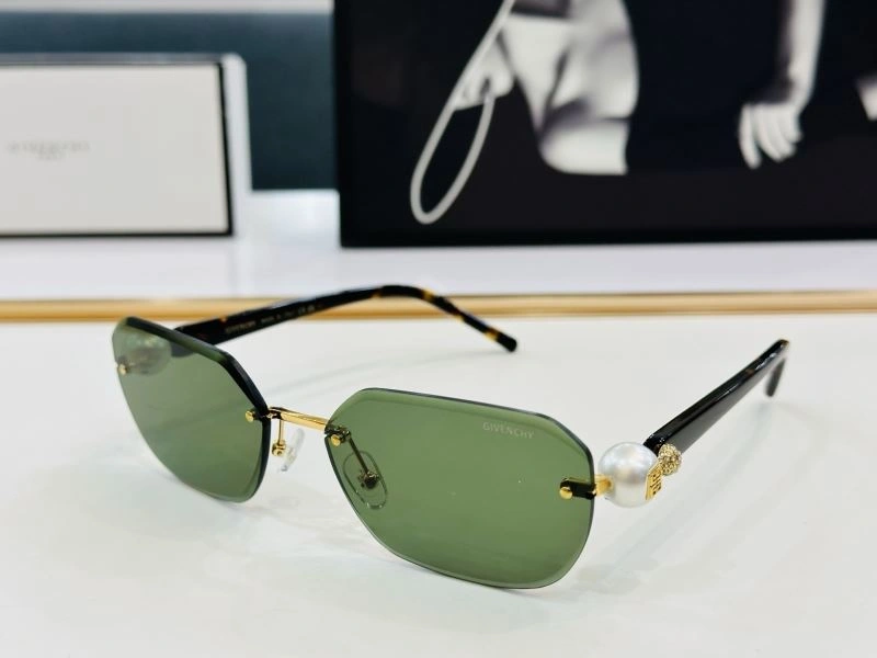 Discounted Givenchy Sunglasses