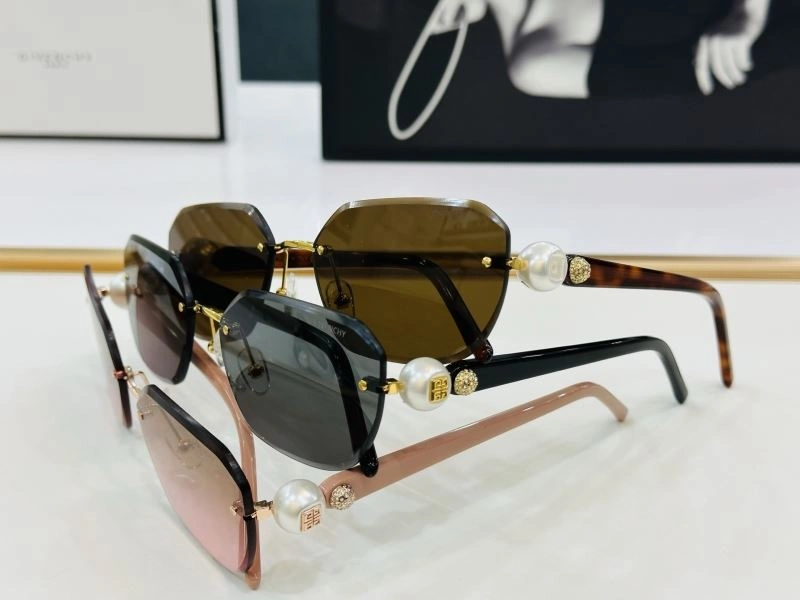 Discounted Givenchy Sunglasses