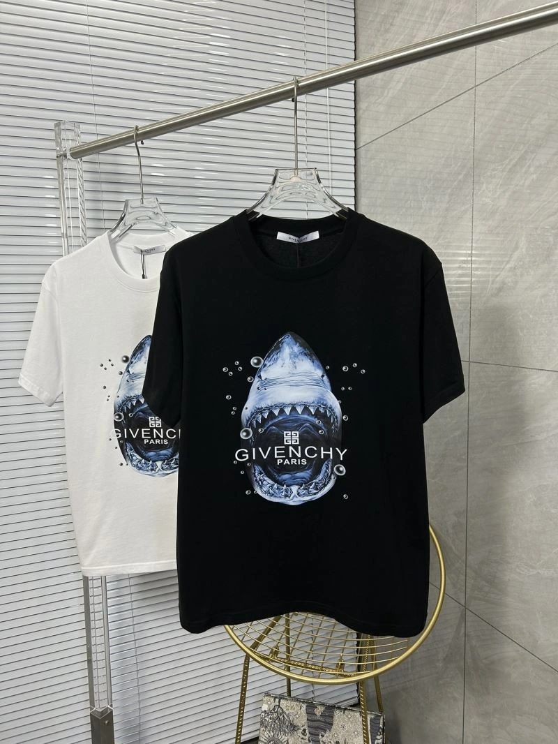 Givenchy T-Shirts