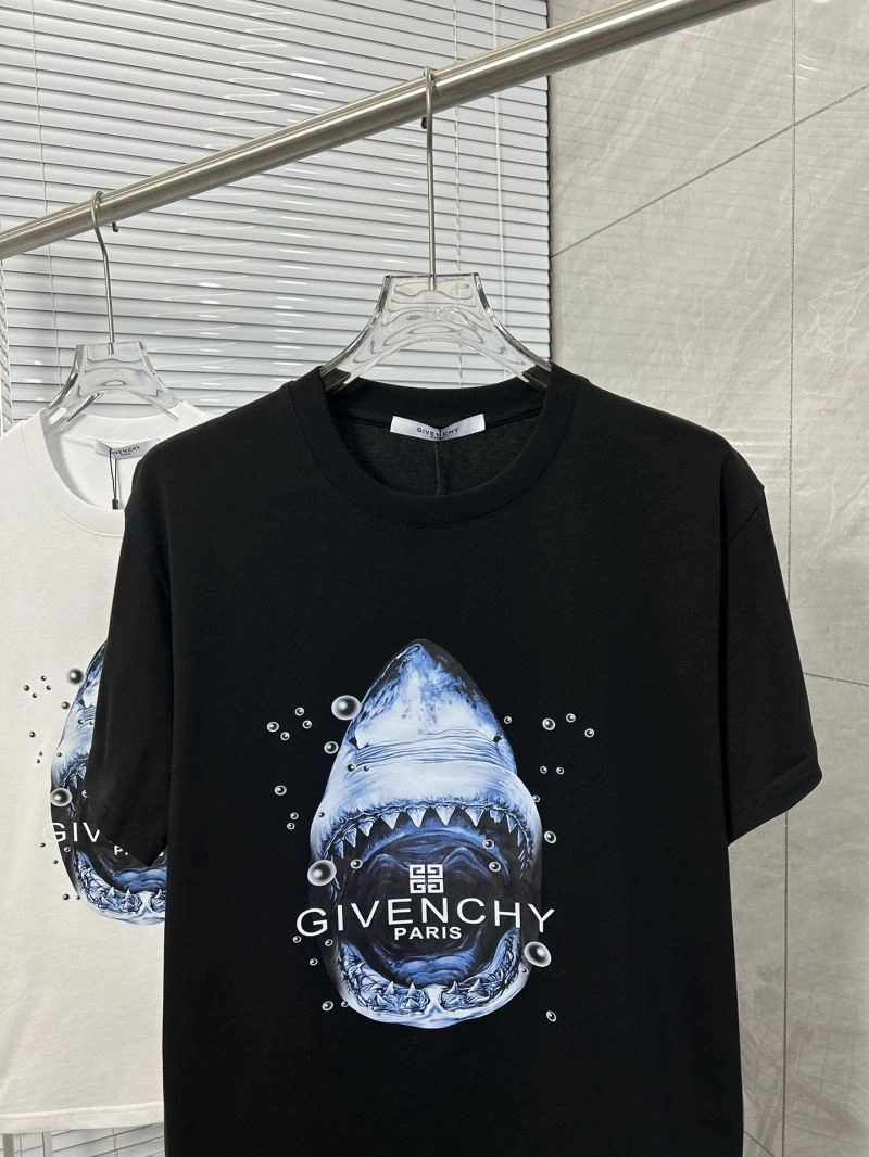 Precise copy Givenchy T-Shirts