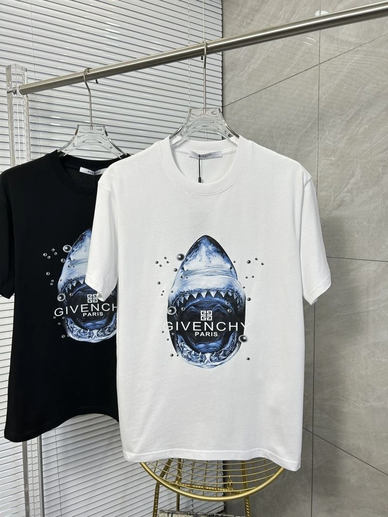 Givenchy T-Shirts