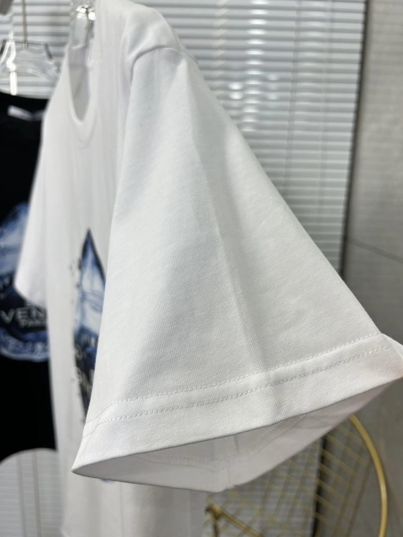 High accuracy Givenchy T-Shirts