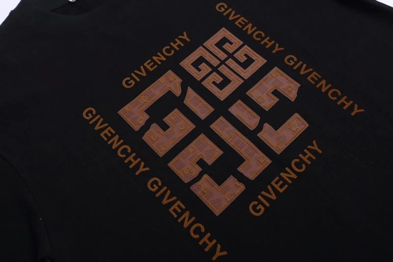 Discounted Givenchy T-Shirts